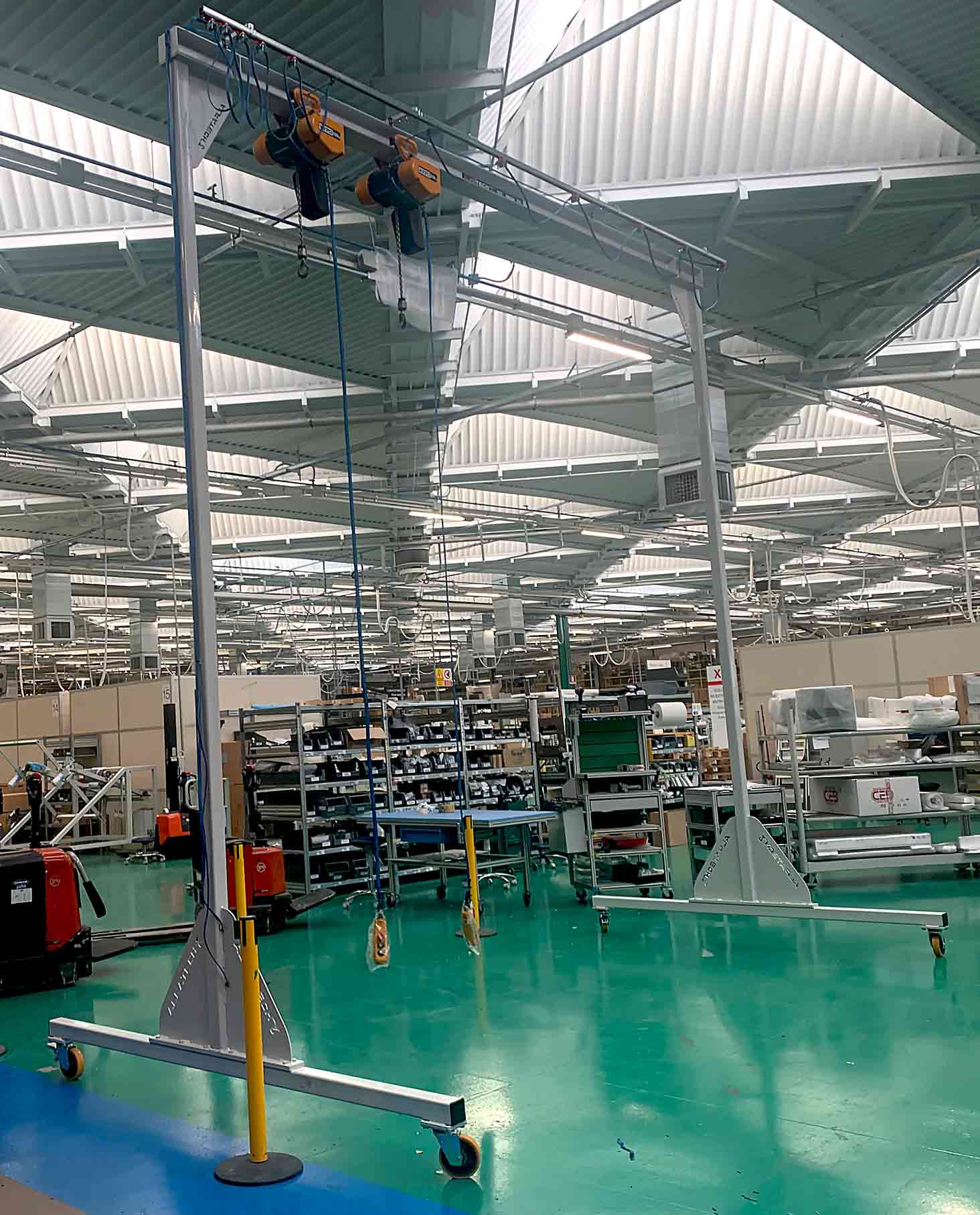 Gru a Portale regolabile in altezza - Alfatech - Specialisti in ...